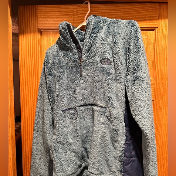 The North Face | Jackets & Coats | The North Face Blue Fuzzy Jacket Xl ...